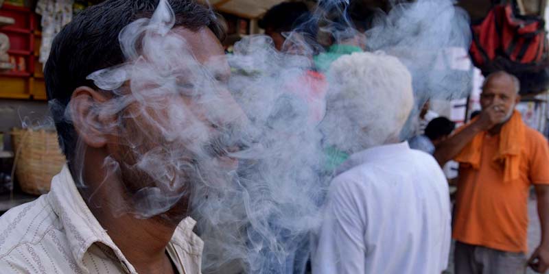 ‘Large tobacco warning more effective’ | tobacco | health