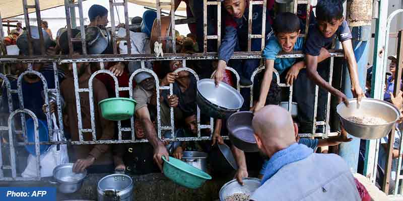 More than 40 crore children globally live in poverty | UNICEF Report ...